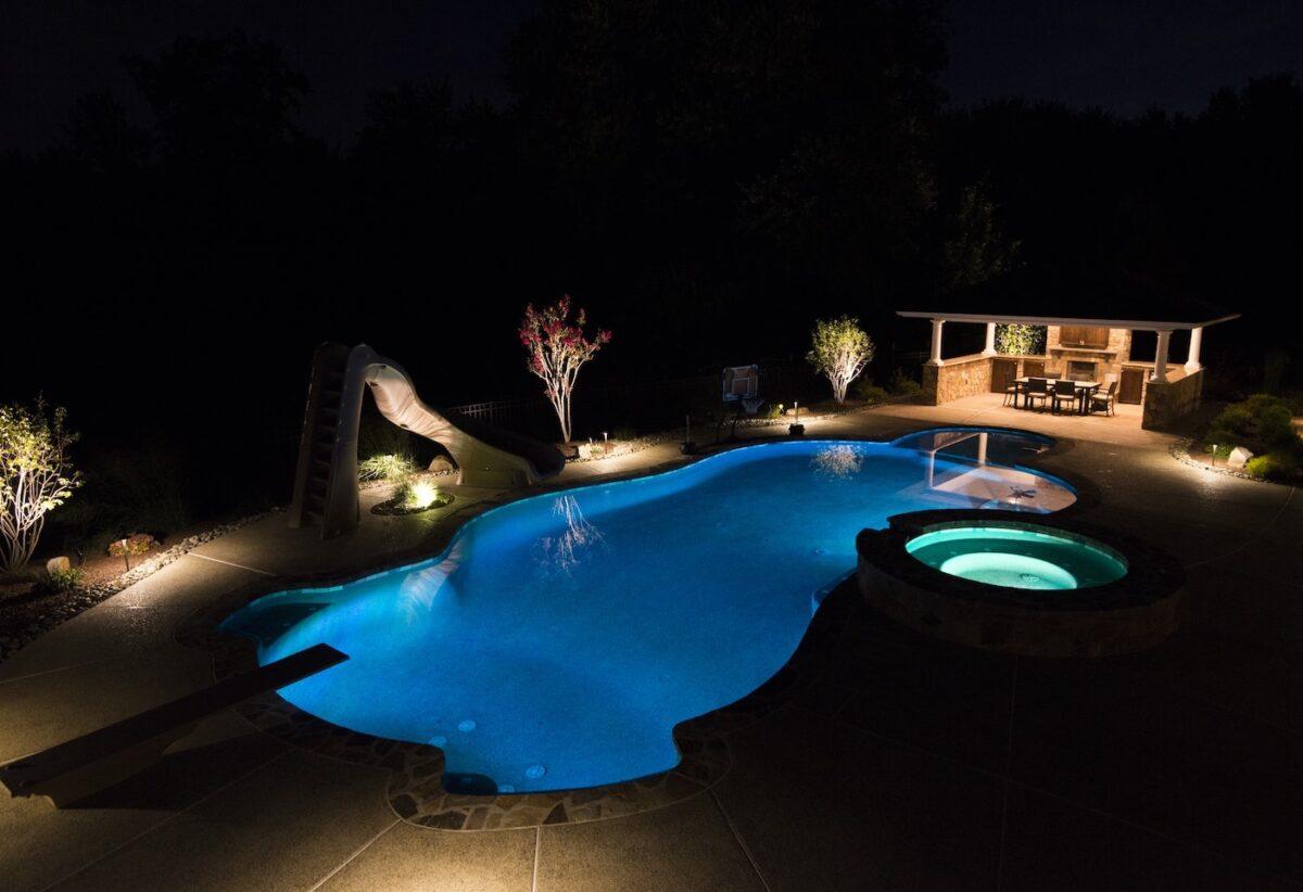 Landscape Lighting Pool | Pool Lighting Services